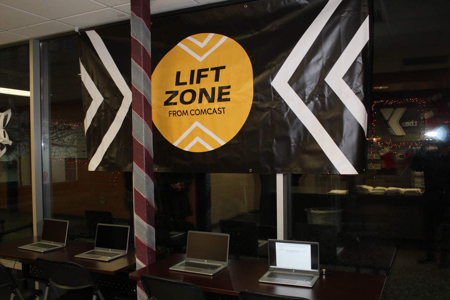 Kishwaukee Family YMCA Receives $5,000 Donation from Comcast to Support ...