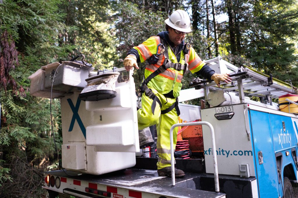 Expanding Internet Access | Comcast Oregon