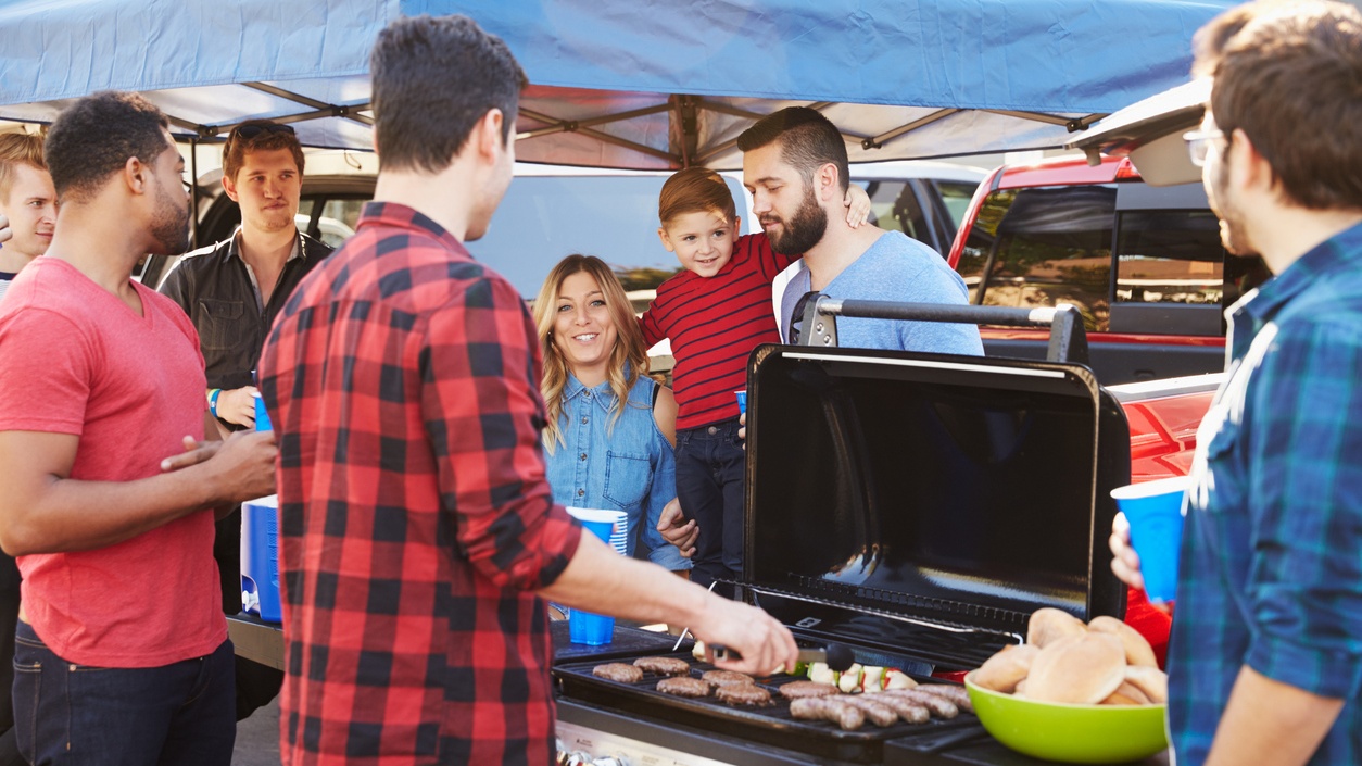 4 Pro Tips for Amazing Tailgates | Comcast Indiana