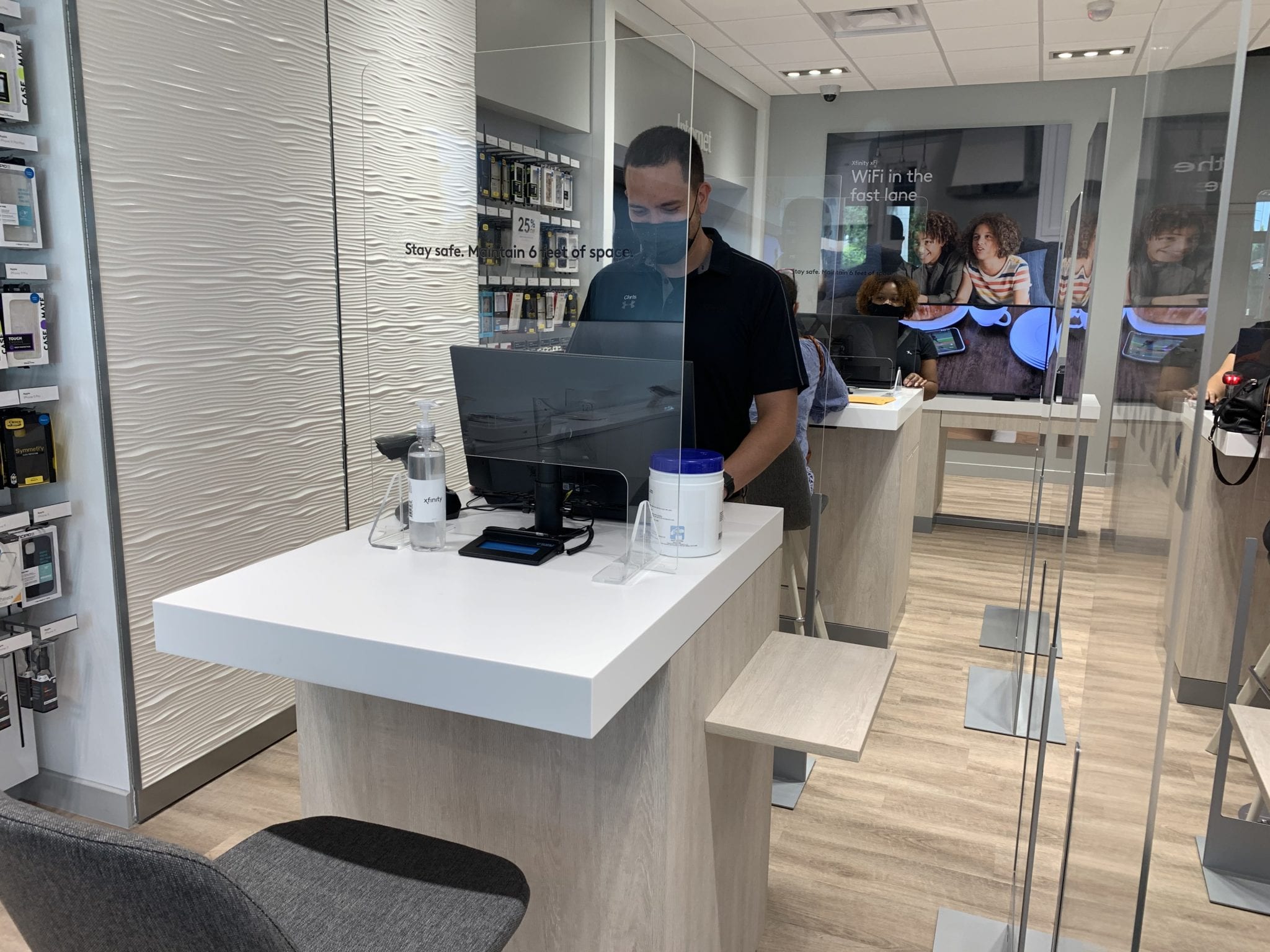 Comcast Opens New Xfinity Store in Boca Raton | Comcast Florida