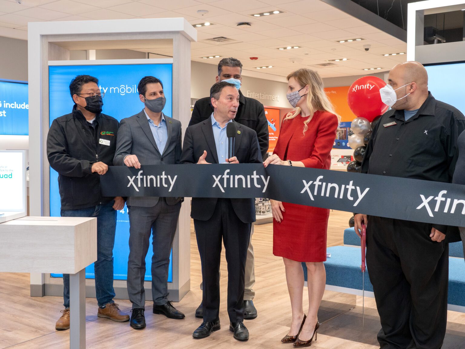 Comcast Opens New Xfinity Retail Store in East Brunswick | Comcast Philadelphia & New Jersey