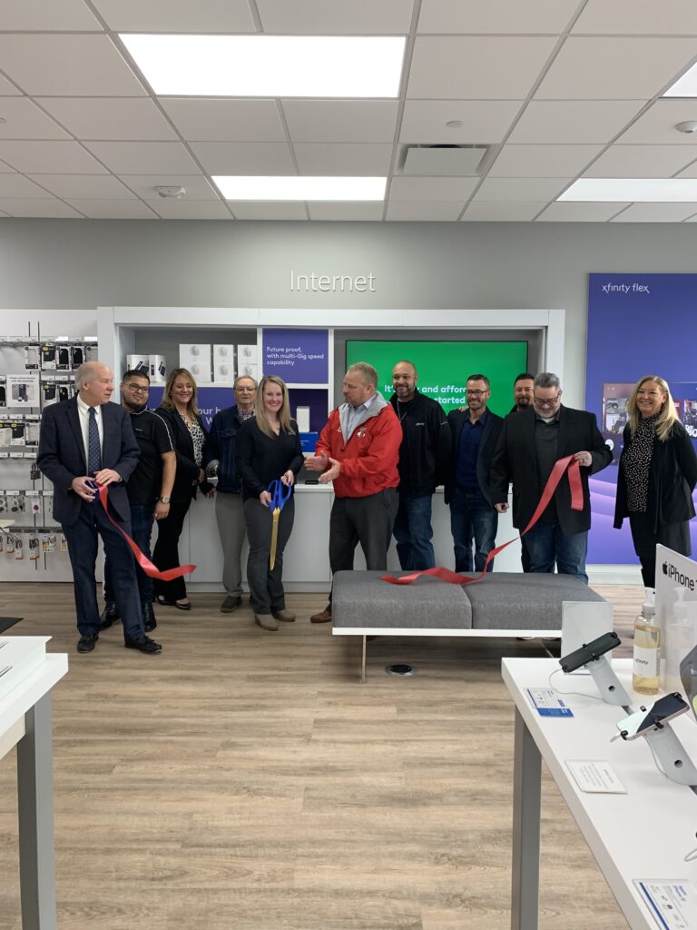 Comcast Opens New Xfinity Store in Derby | Comcast New England